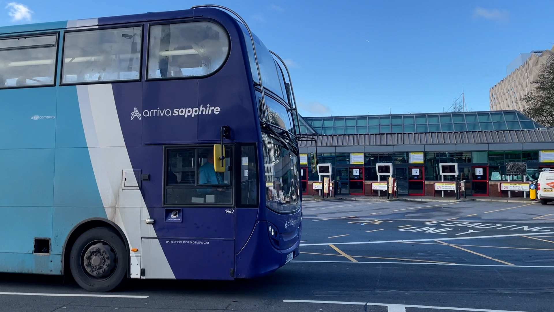 Leeds Councillors Disagree Over West Yorkshire Bus Proposals ...